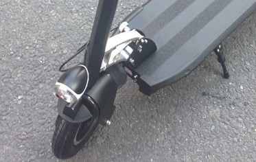 5 Ways to tell apart a fake and original scooter